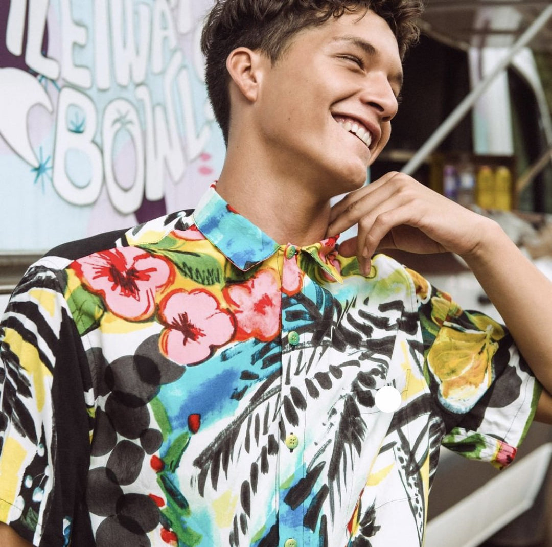 Hawaiian Outfits for Men - 15 Hawaii Vacation Outfits for Men ...